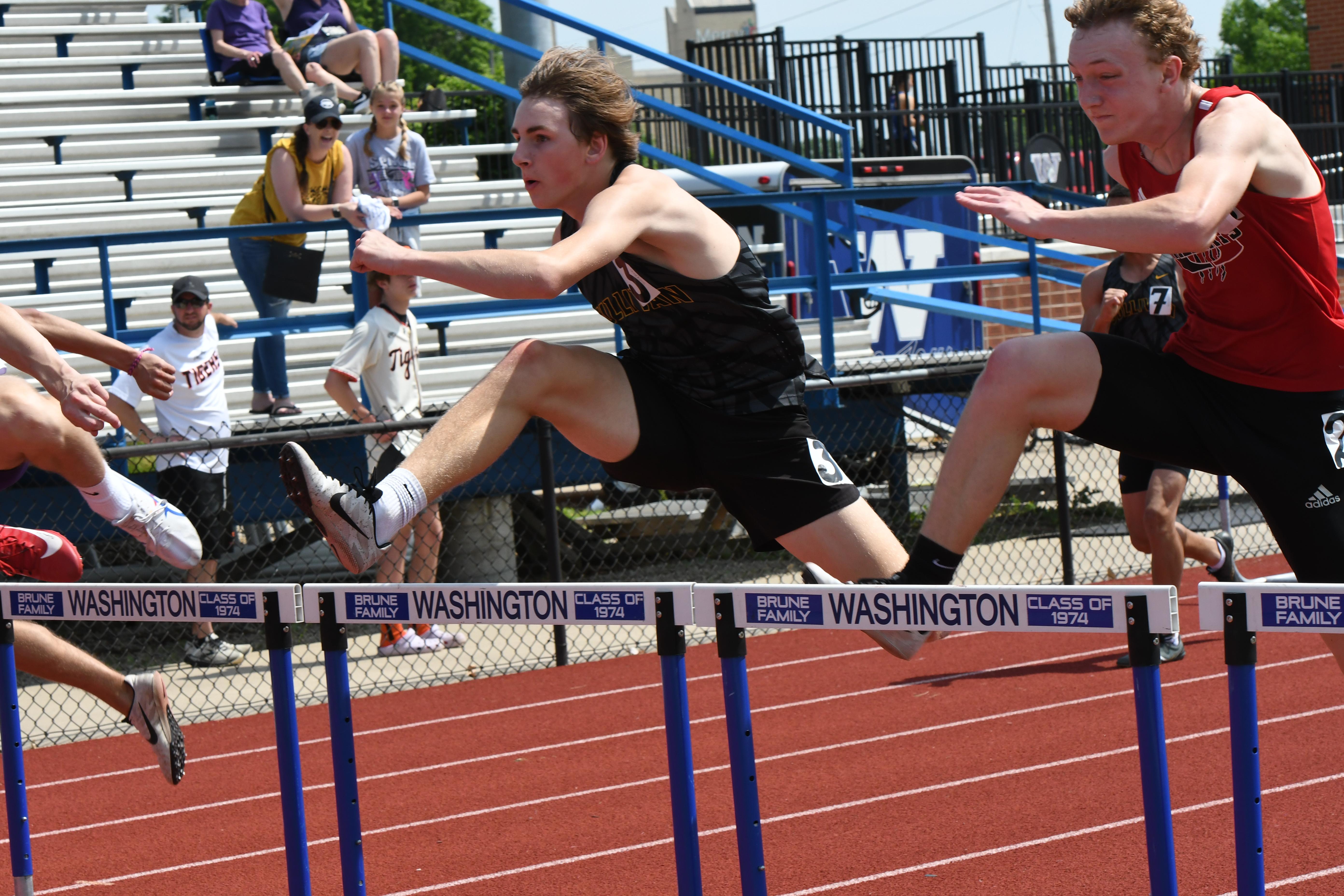 Three Eagles Finish Great Seasons At State | Sullivan Independent News