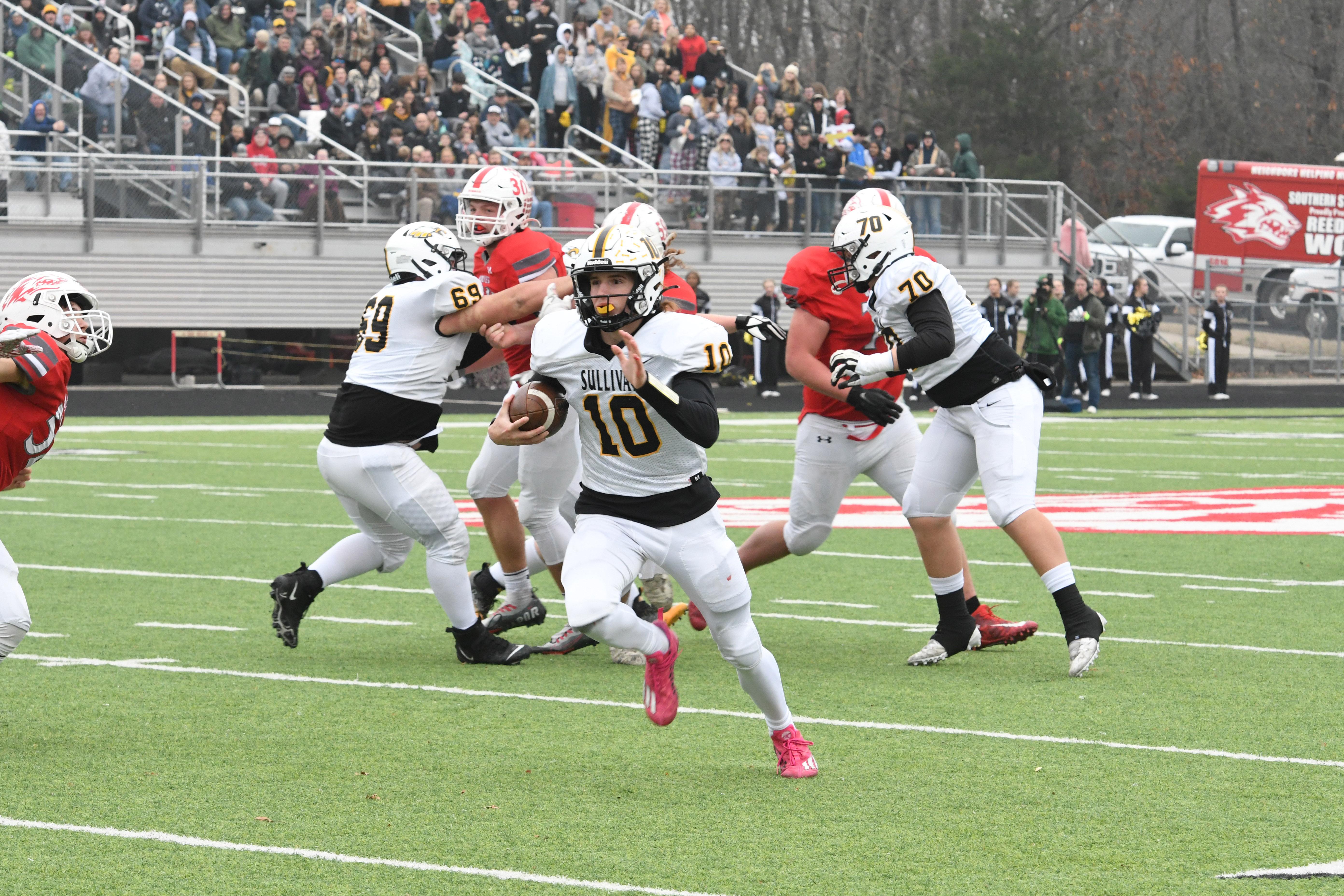 Sullivan’s Football Season Ended At Final Four | Sullivan Independent News