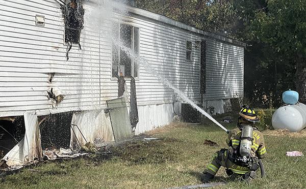 Firefighters Contain Mobile Home Fire Following Explosion | Sullivan ...